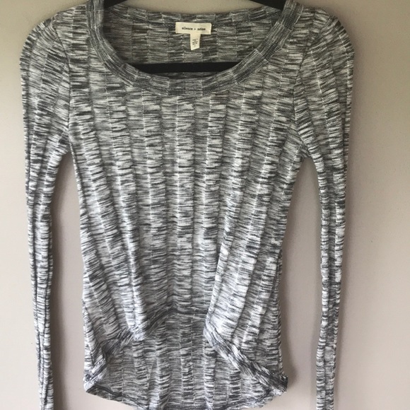 silence + noise | Tops | Small Top Tight Arms Poke Thru Finger 3 For 5 ...